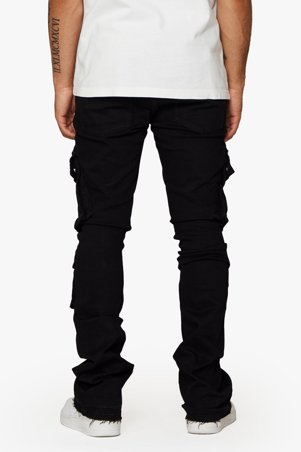 ESNTL LAB - Modernizing the craft of Denim Jeans